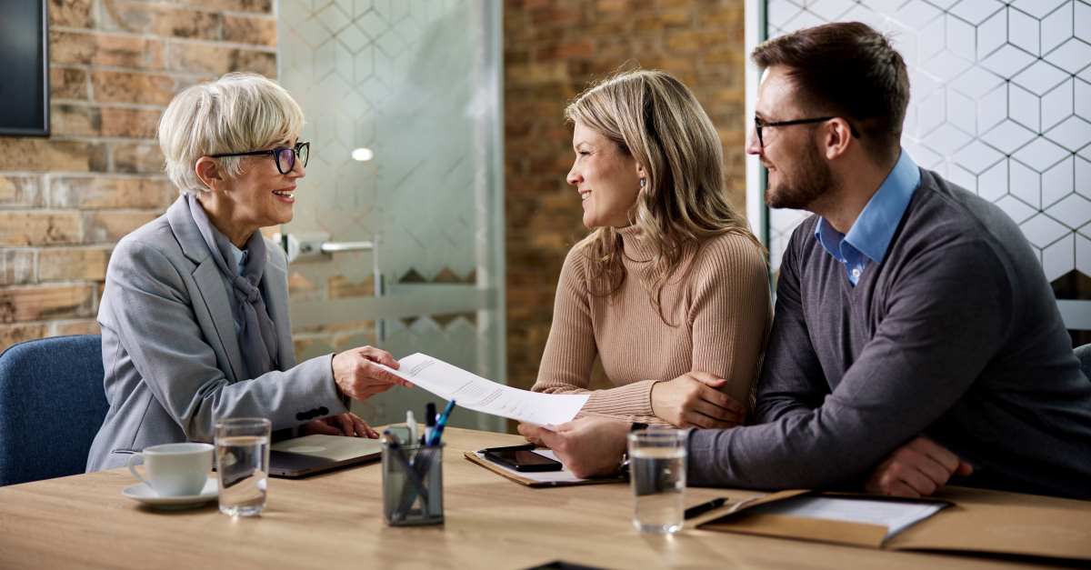 Life Insurance: What Is It and How it Works | Huntington Bank Life Insurance: What Is It and How it Works | Huntington Bank